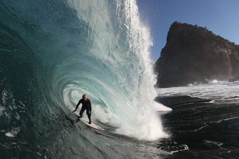 What Are The Best Surfboards For Big Waves? | Beachin Surf